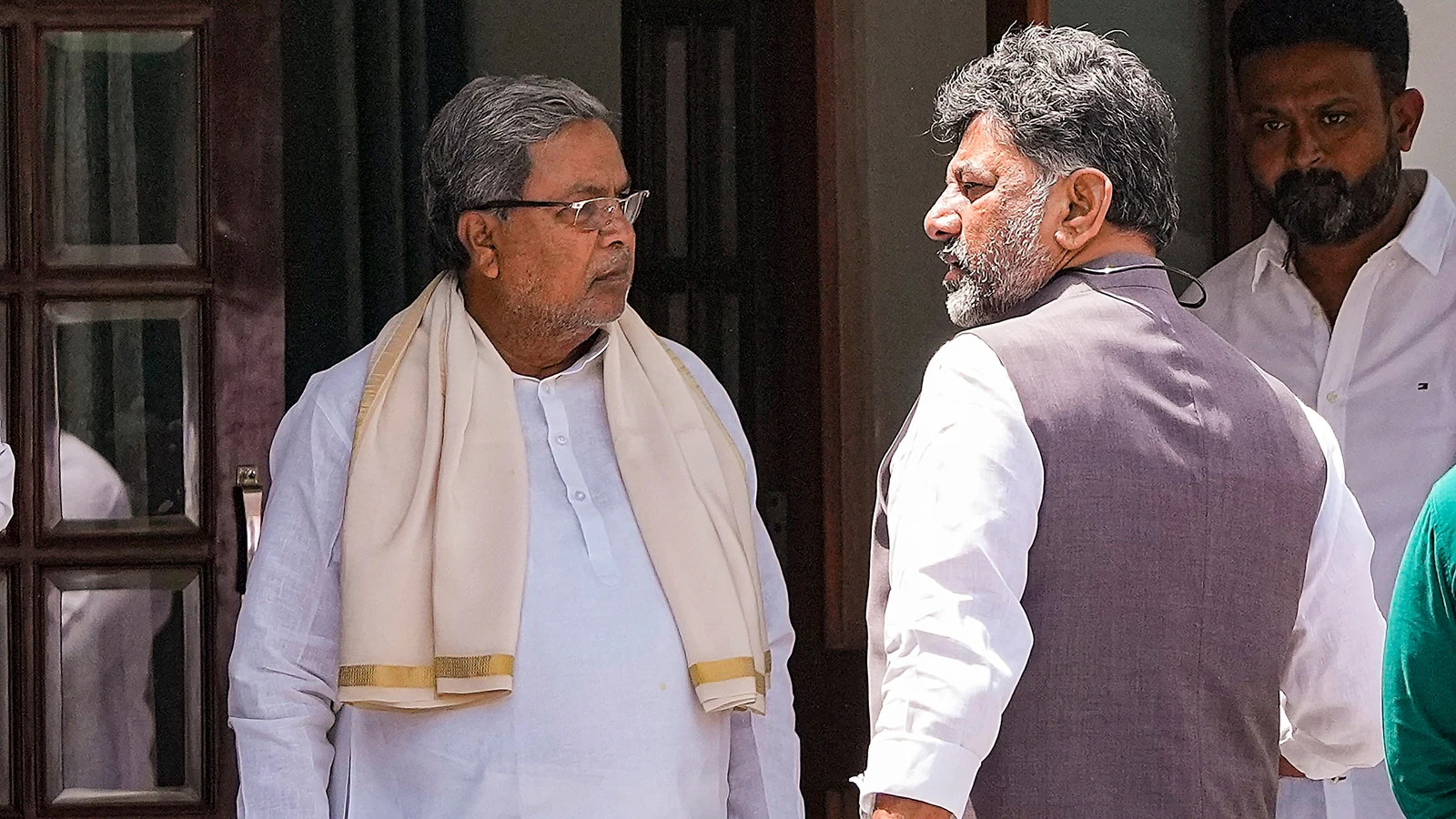 Karnataka’s CM Drama Fuels Delhi Talks | The2States : Online Breaking ...